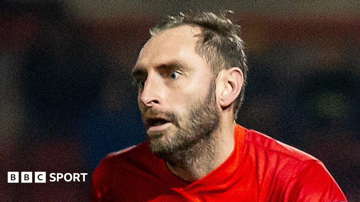 Nicky Hunt: Darlington defender out of hospital after injury forces ...