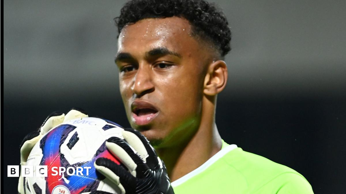 Jordan Amissah: Burton Albion sign Sheffield United goalkeeper on loan - BBC Sport