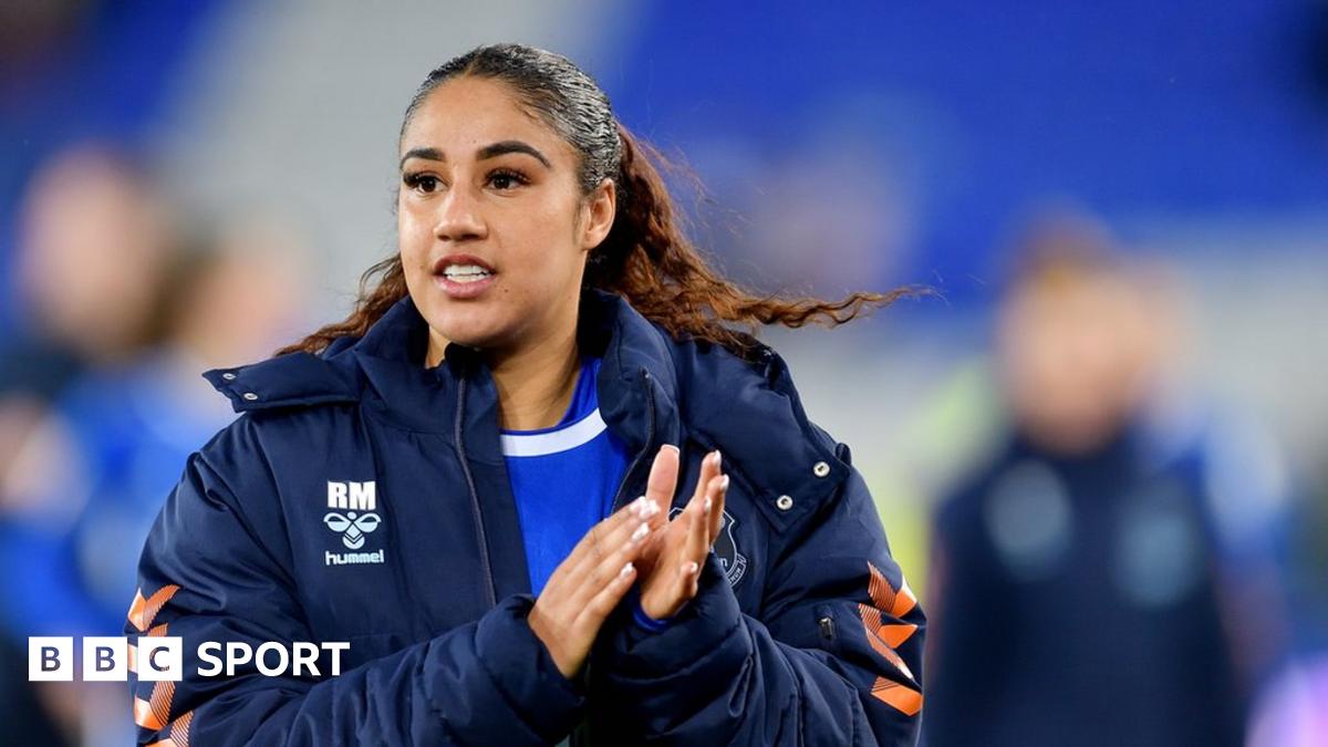 Gabby George: Man Utd close to £150,000 signing of Everton defender ...