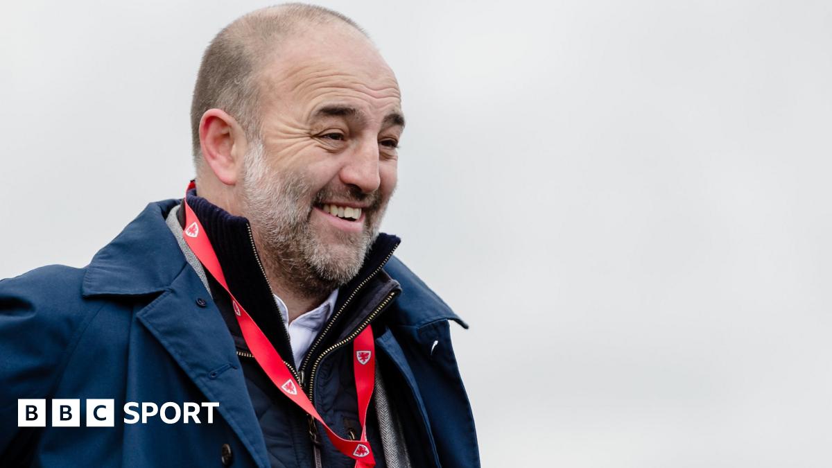 Cymru Premier: Christian Edwards re-appointed Cardiff Met manager - BBC ...