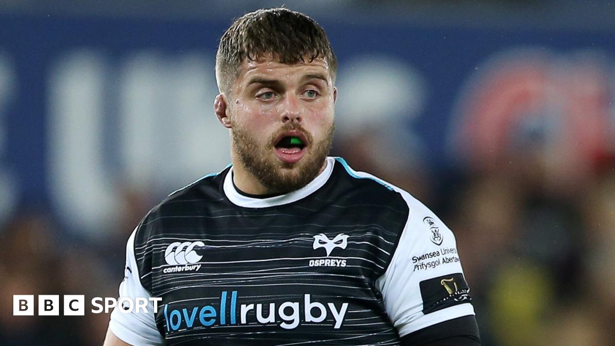 Nicky Smith: Wales prop rejects Blues move to stay at Ospreys - BBC Sport