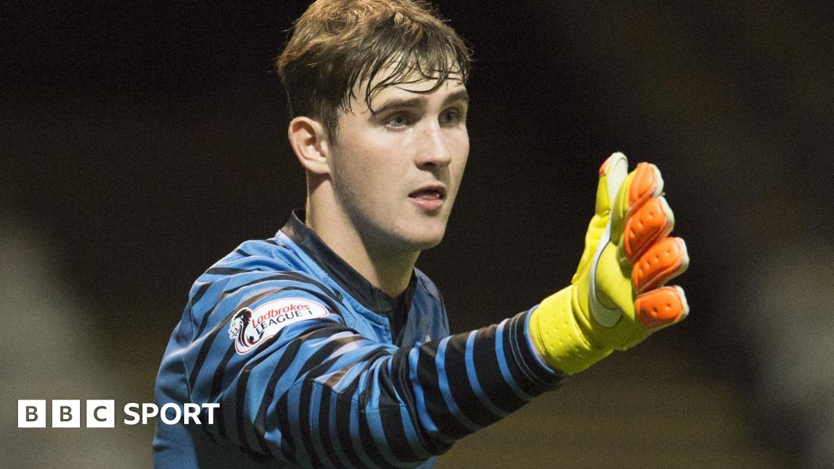 Rohan Ferguson: Linfield sign Motherwell goalkeeper on season-long loan ...