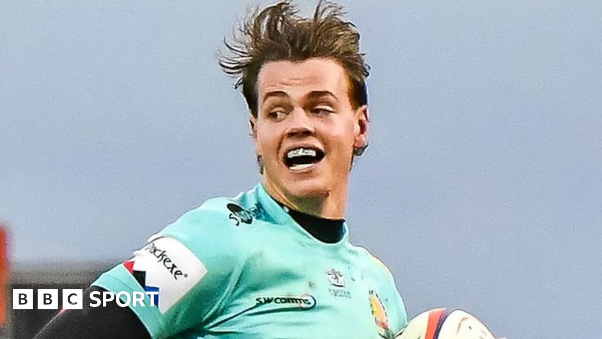 Jack Walsh: Ospreys sign fly-half from Exeter Chiefs - BBC Sport