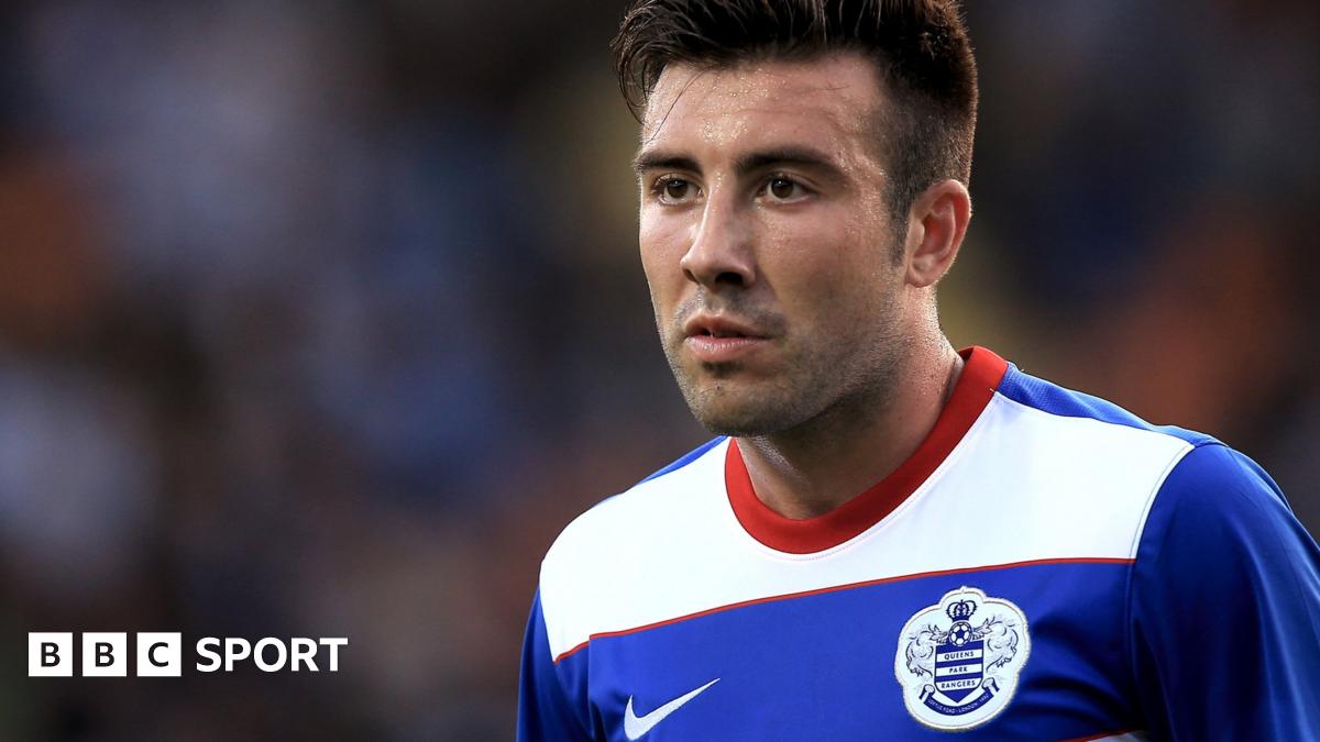 Michael Doughty: QPR midfielder extends Swindon Town loan stay - BBC Sport