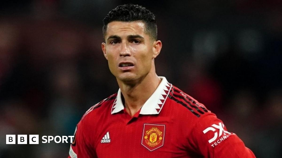 Cristiano Ronaldo to leave Manchester United with immediate effect ...