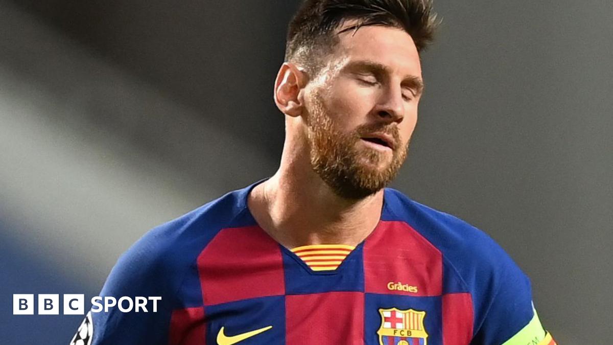 Lionel Messi hands in Barcelona transfer request - BBC Sport