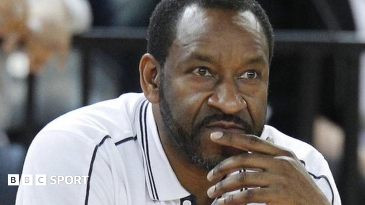 Worcester Wolves: Jermel Kennedy signs for 2016-17 BBL campaign - BBC Sport