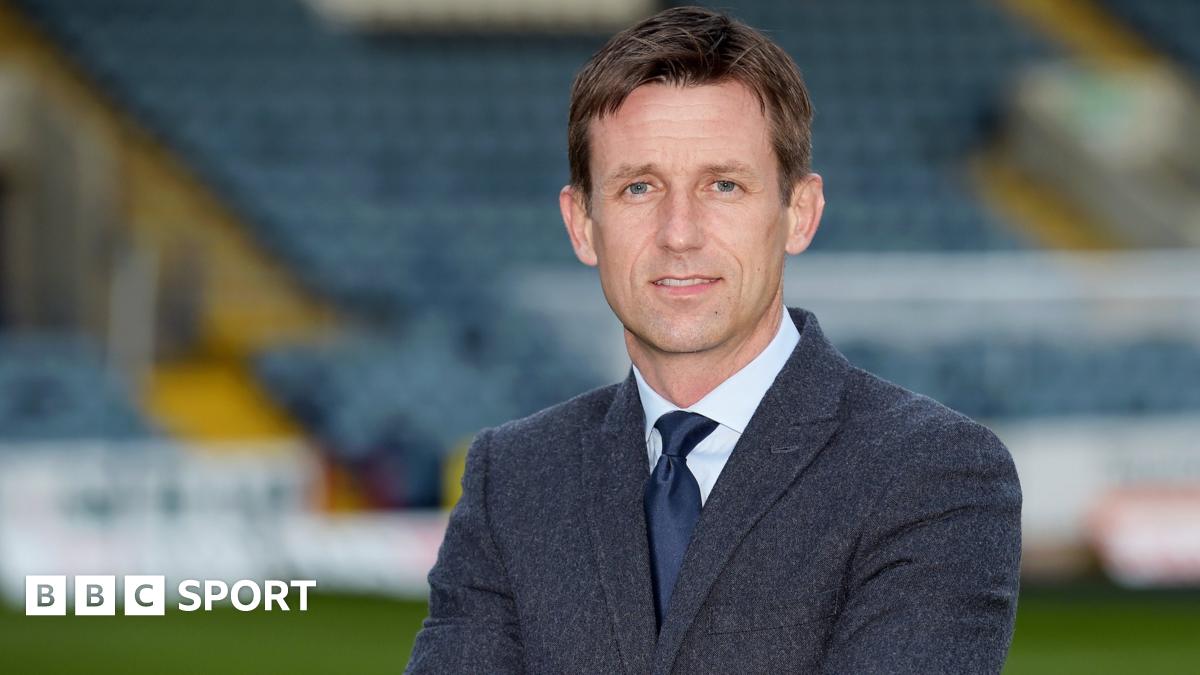 Dundee: Neil McCann appointed interim boss at Premiership club - BBC Sport