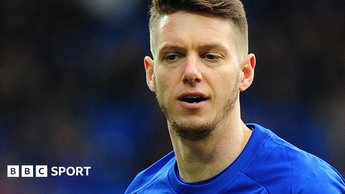 Greg Halford: Southend United sign veteran defender on short-term deal ...