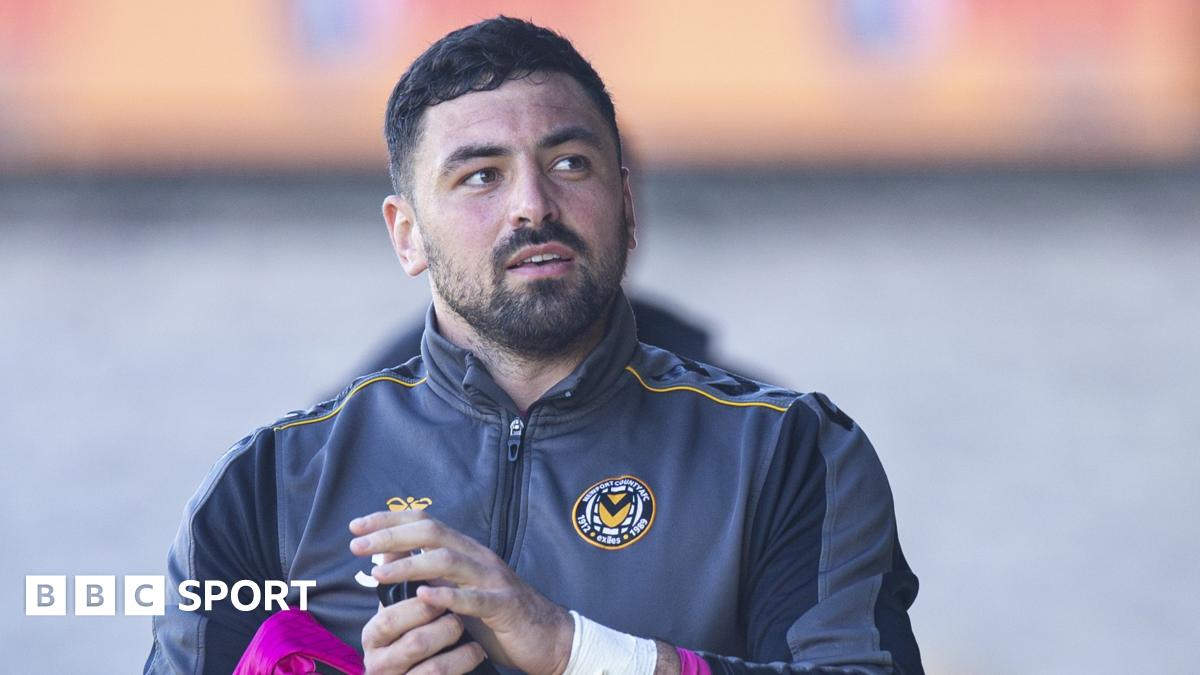 Nick Townsend: Goalkeeper signs new Newport County deal - BBC Sport