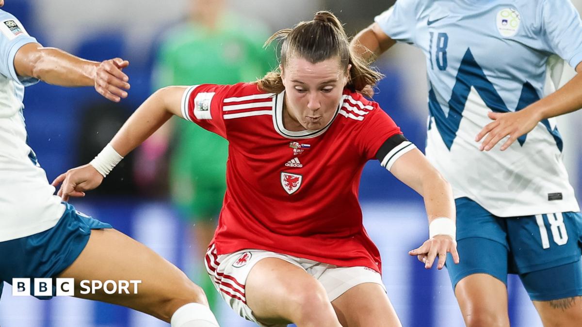 Carrie Jones: Wales midfielder joins Bristol City from Manchester ...
