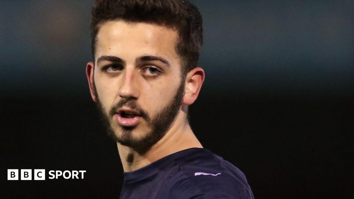 Jack Hunter: Gateshead sign Newcastle U23s midfielder - BBC Sport