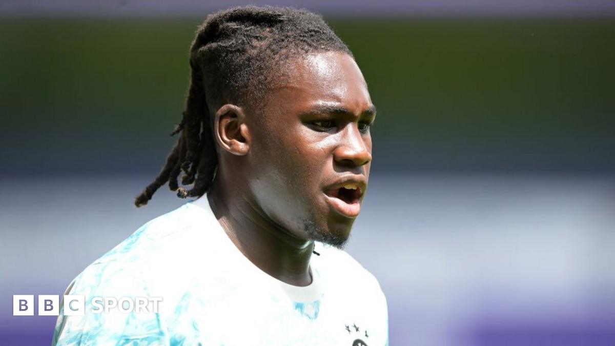 Calvin Bassey: Fulham sign Ajax defender for £19.3m - BBC Sport