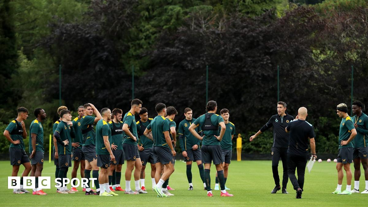 Wolves: 2021-22 pre-season preparations in pictures - BBC Sport