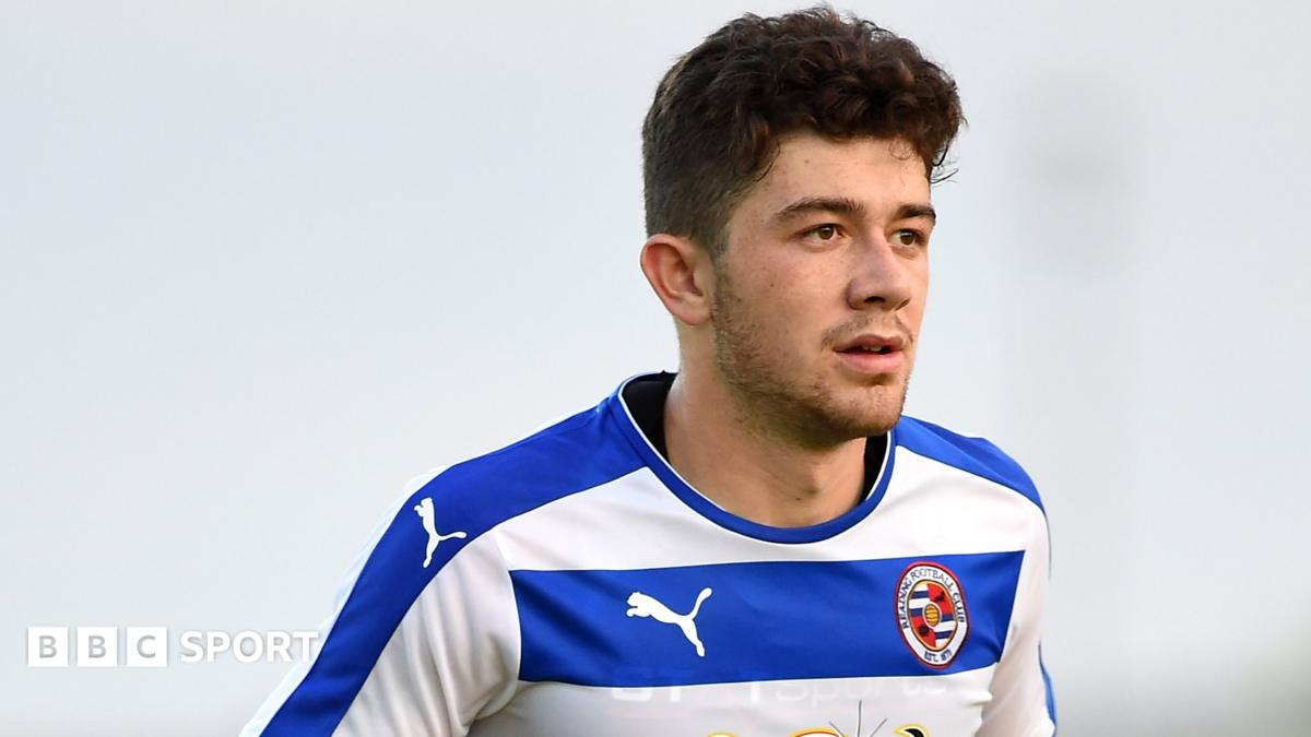 Sean Long: Reading defender extends Luton Town loan spell - BBC Sport