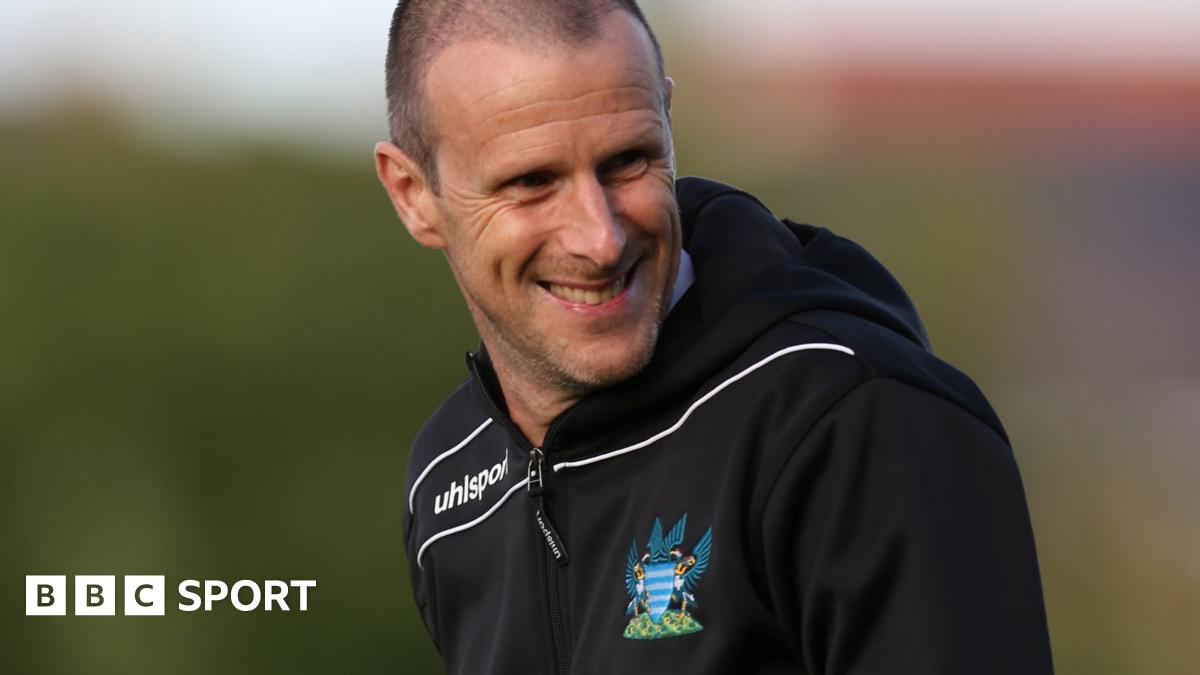 Steve Claridge: Salisbury boss plays against Portsmouth aged 51 - BBC Sport