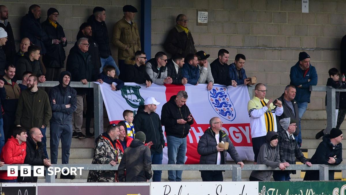 Devon fans unite to cheer Torquay United to precious victory in bid to ...