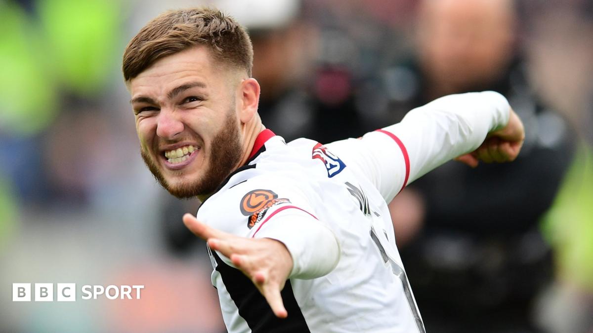 John McAtee: Luton Town sign Grimsby Town forward and loan him back to ...