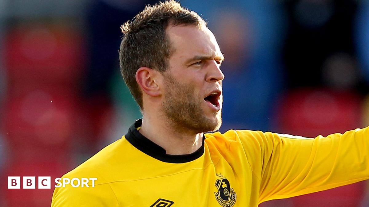 Alan Mannus: Keeper to rejoin Shamrock Rovers after leaving St ...