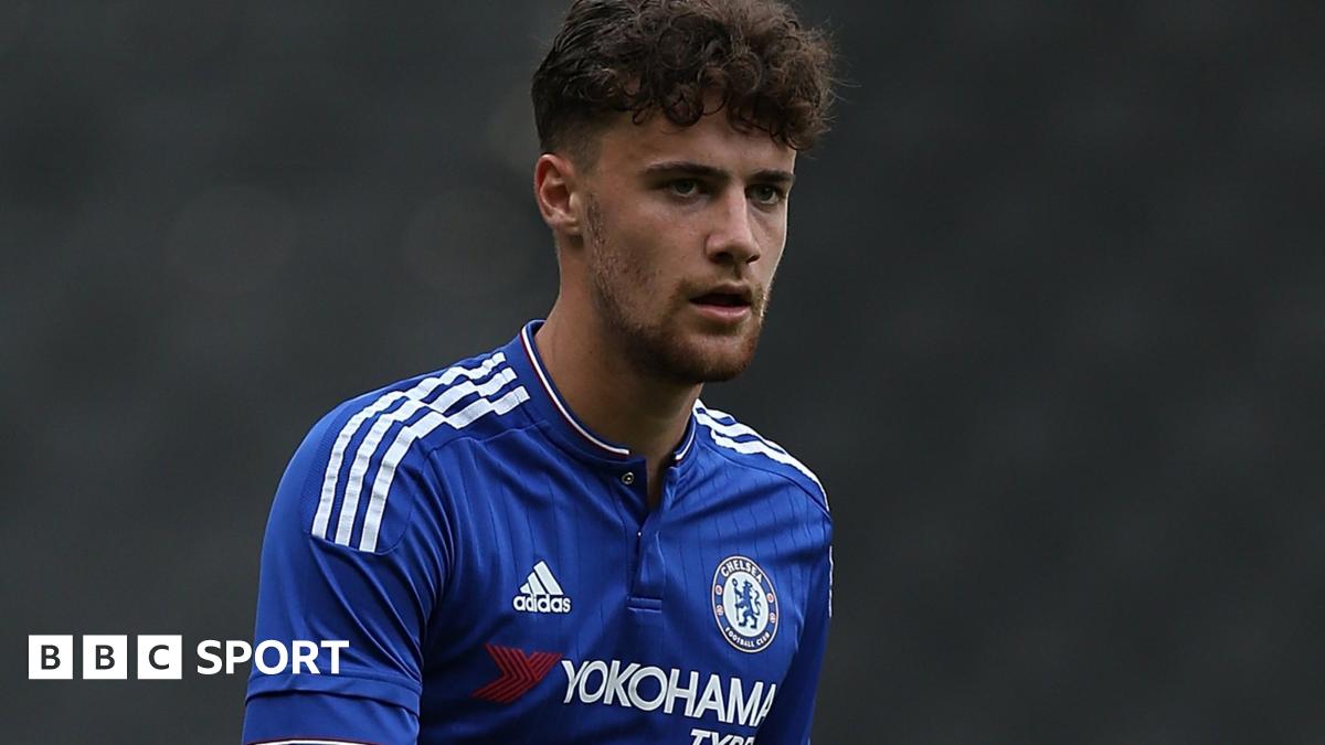 Alex Davey: Chelsea defender loaned to Peterborough - BBC Sport