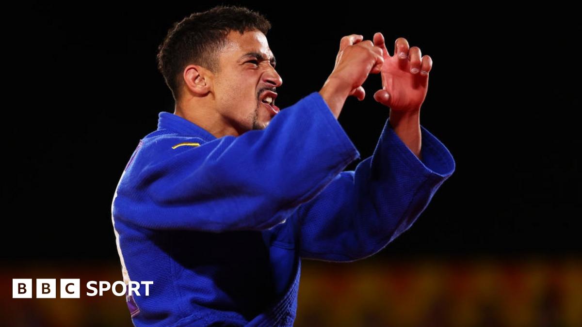Commonwealth Games: Ashley McKenzie beats England team-mate Sam Hall to ...