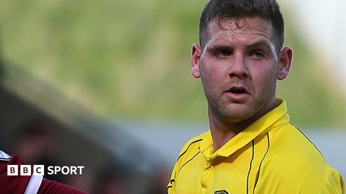 Billy Kee: Accrington Stanley re-sign striker after Scunthorpe exit ...
