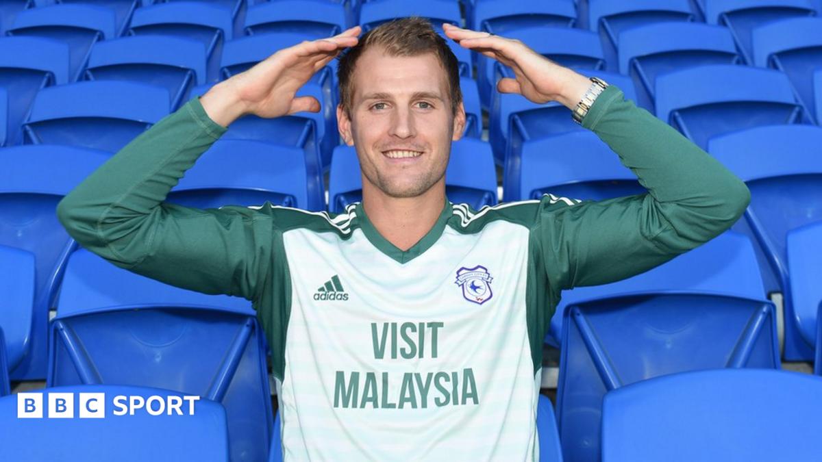 Alex Smithies: Cardiff City sign Queens Park Rangers goalkeeper - BBC Sport