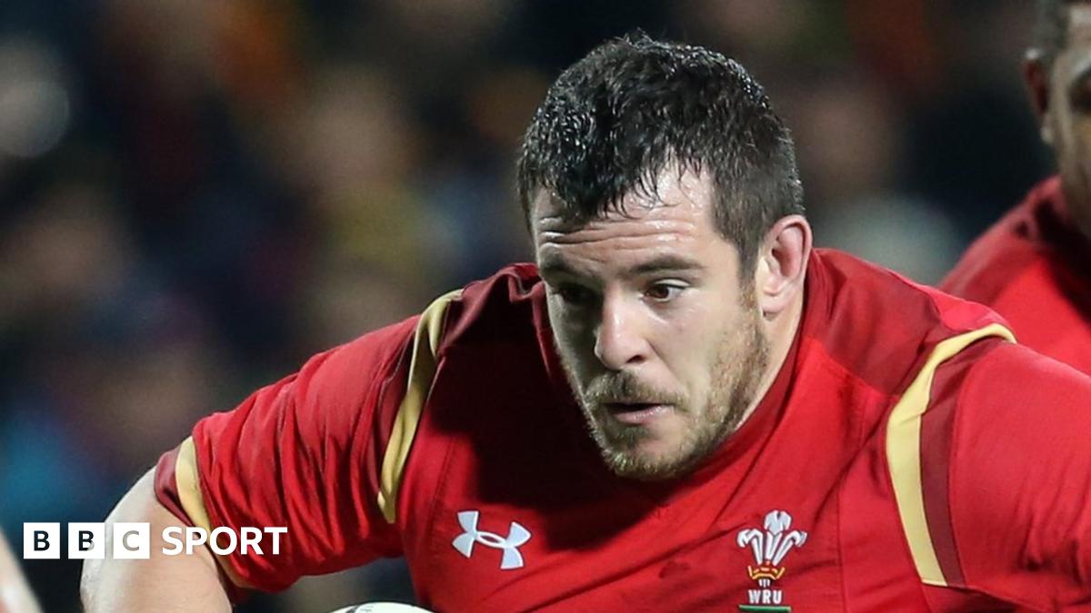 Wales prop Aaron Jarvis suffers wrist injury - BBC Sport