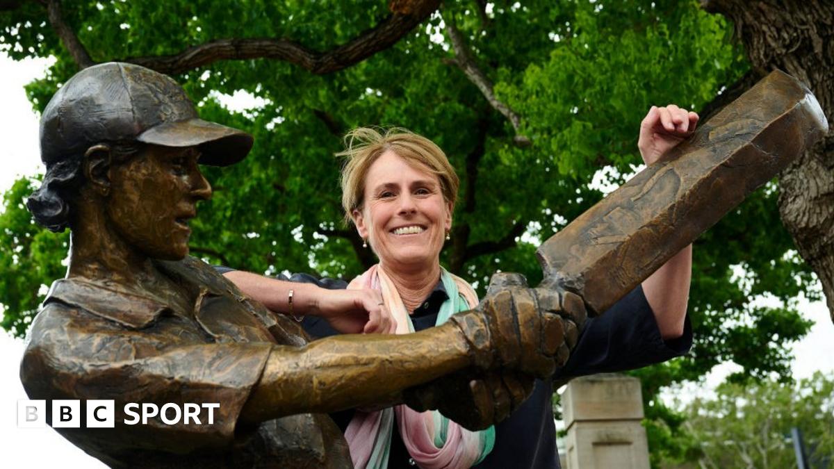 Belinda Clark: Australia legend becomes first female cricketer to have ...
