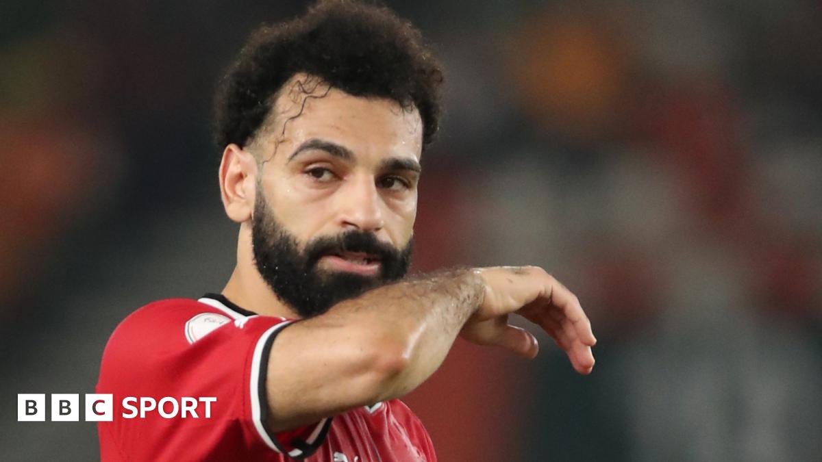 Mohamed Salah injury: Liverpool and Egypt forward has 'proper tear in hamstring' - BBC Sport
