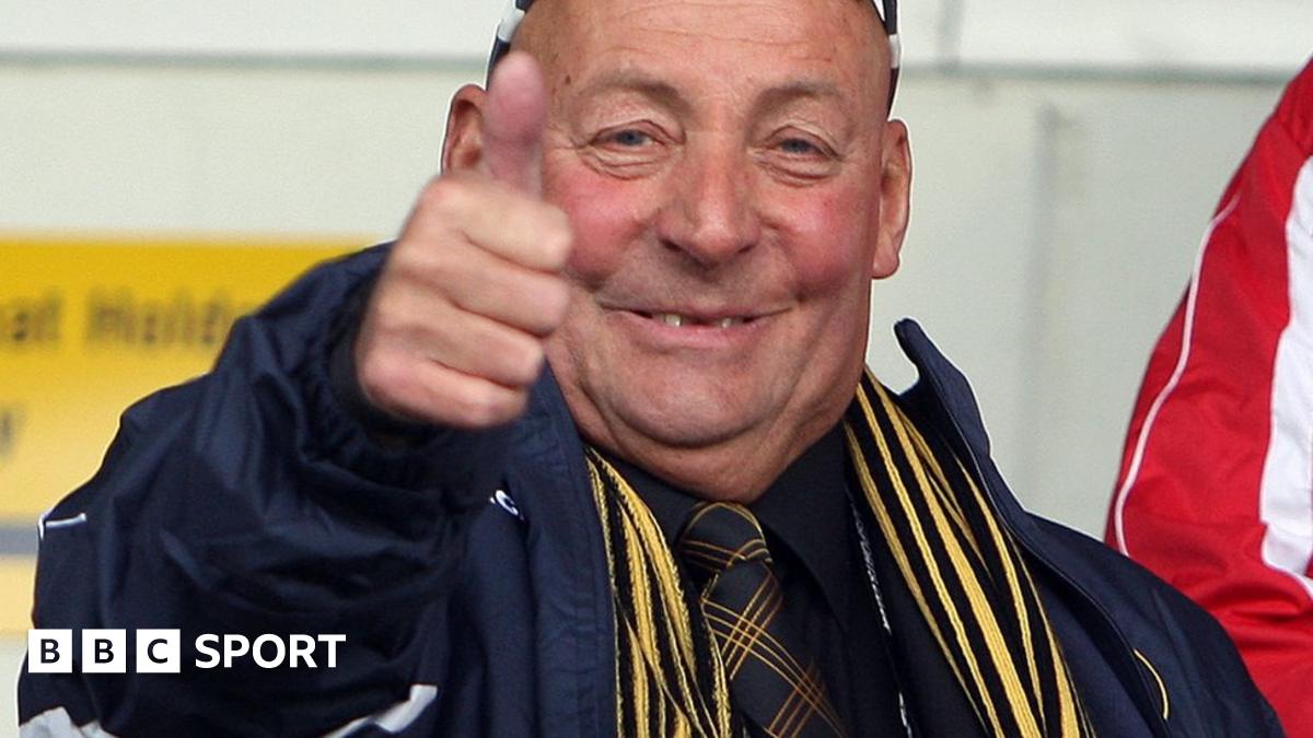 Les Scadding gifts Newport County shares to Supporters Trust - BBC Sport
