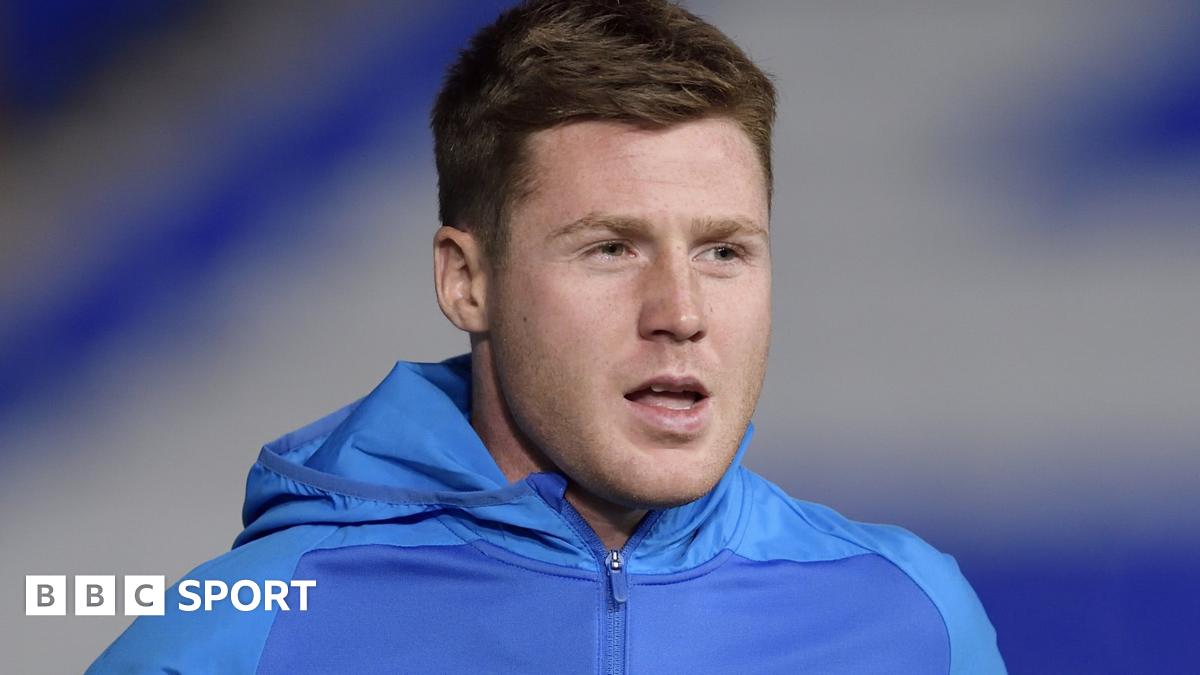 James McCarthy: Everton midfielder nears return after 11 months out ...