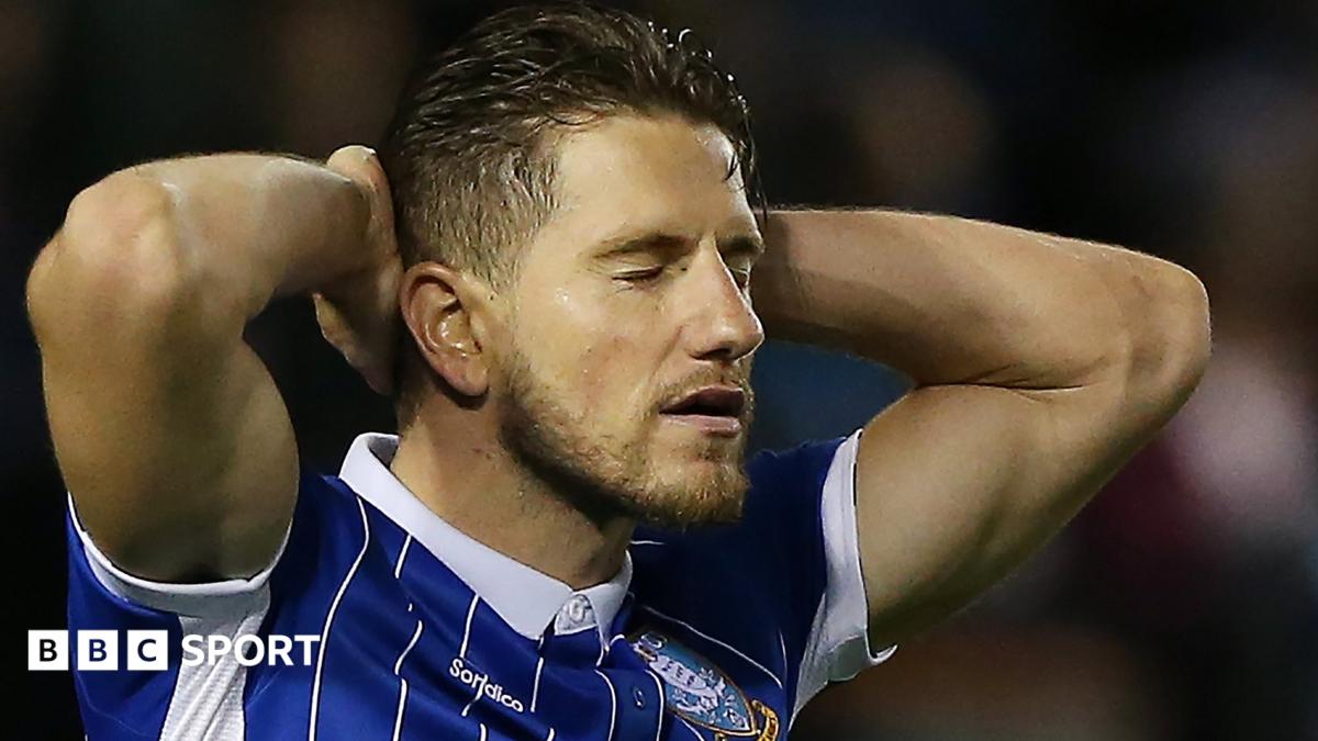 Sam Hutchinson: Sheffield Wednesday midfielder laments 'horrendous ...