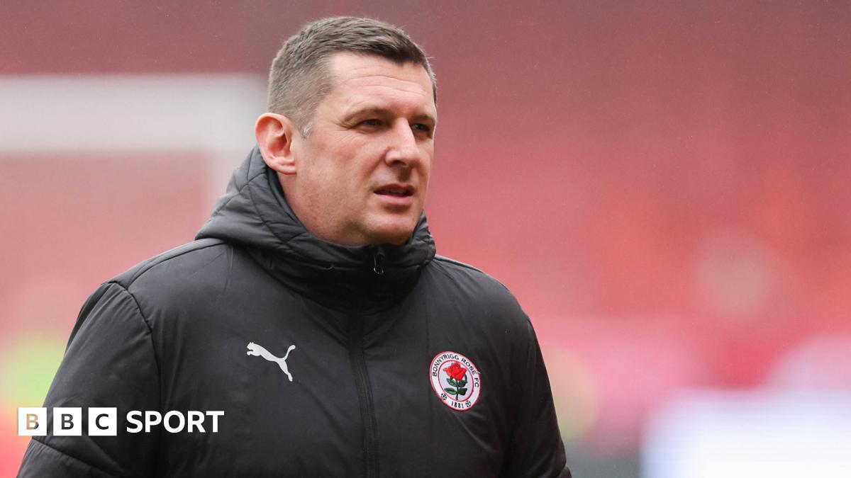 Bonnyrigg Rose: Robbie Horn is replaced by Calum Elliot - BBC Sport