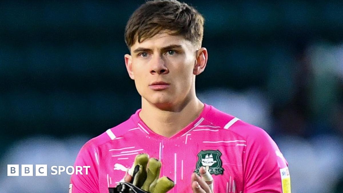 Michael Cooper: Plymouth Argyle goalkeeper proud as he nears 100th game ...