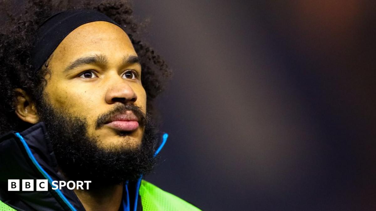 Izzy Brown: Preston North End agree deal with Chelsea forward - BBC Sport