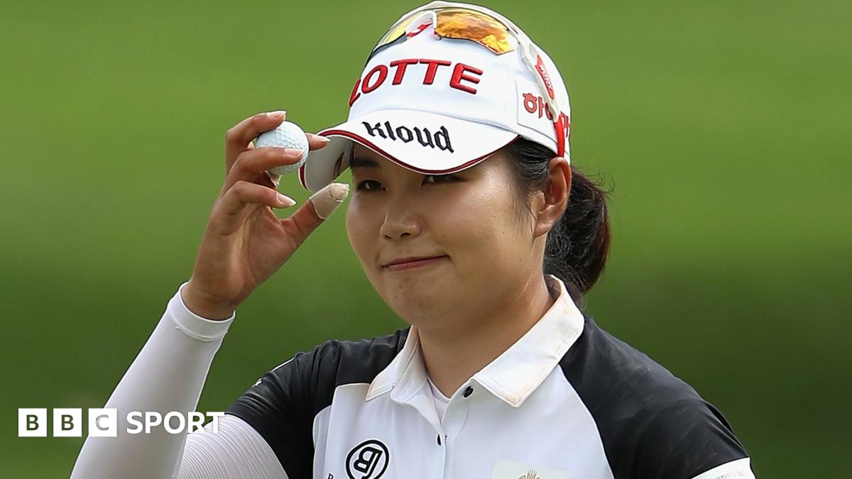 Lotte Championship: Su-Yeon Jang leads by three shots in Hawaii - BBC Sport