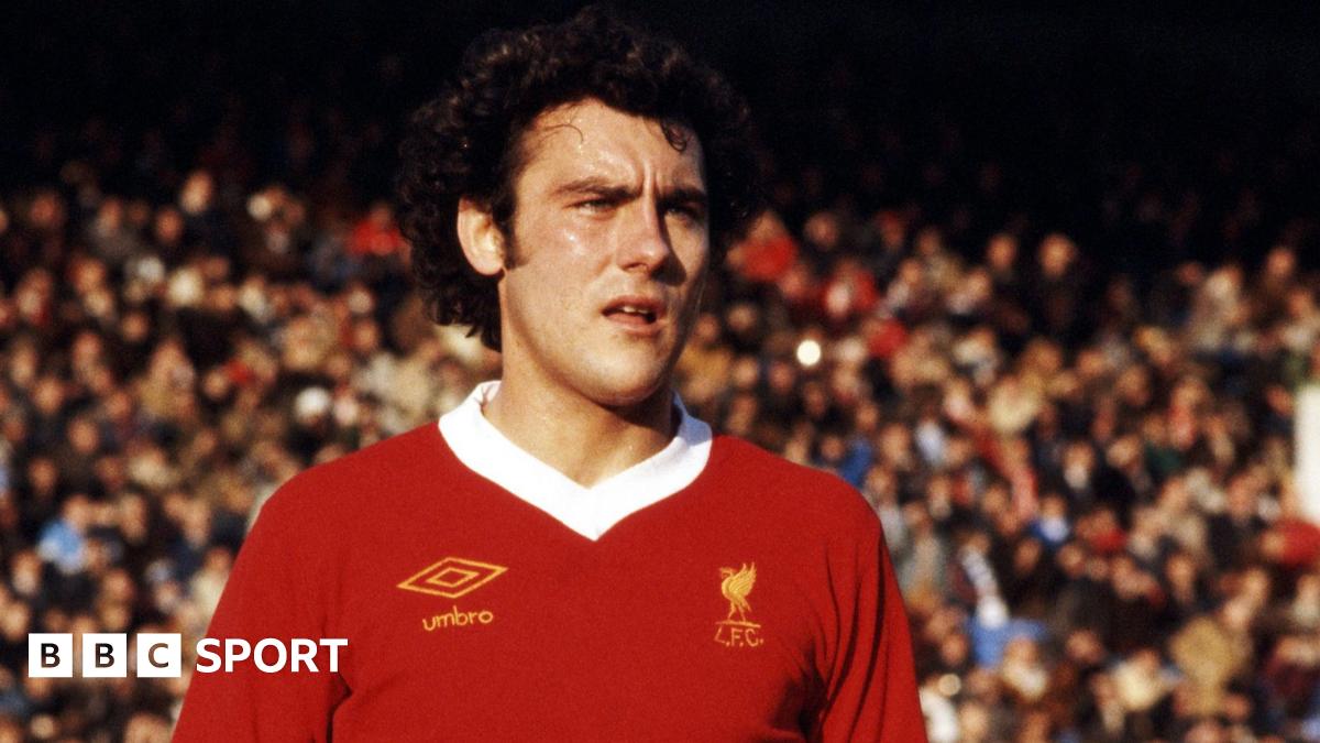 Ray Kennedy: Former Liverpool and Arsenal midfielder dies aged 70 - BBC ...