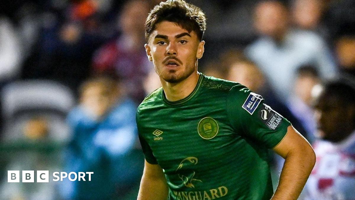 Doncaster Rovers sign Darren Robinson and Bayley McCann - BBC Sport