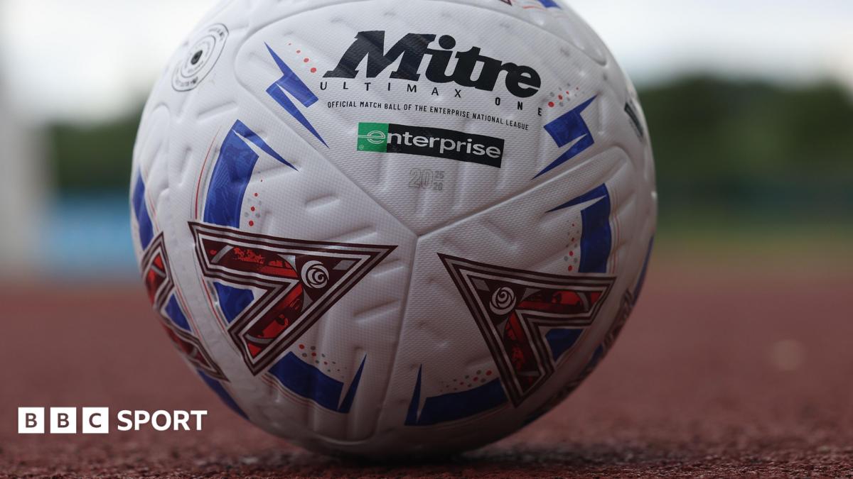 National League: Gateshead 1-2 Halifax Town - BBC Sport