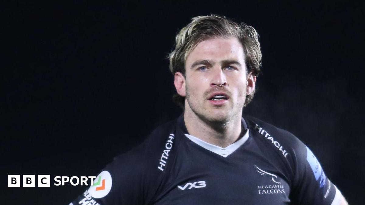 Newcastle Falcons: Centre Max Clark signs new one-year contract for ...