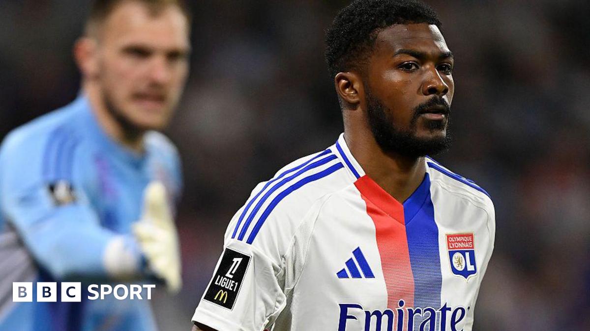 Lyon vs Man Utd: Ainsley Maitland-Niles on Europa League tie - BBC Sport