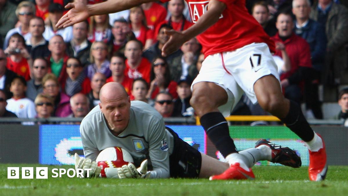 Brad Friedel would 'wind up' Sir Alex Ferguson with time wasting - BBC Sport