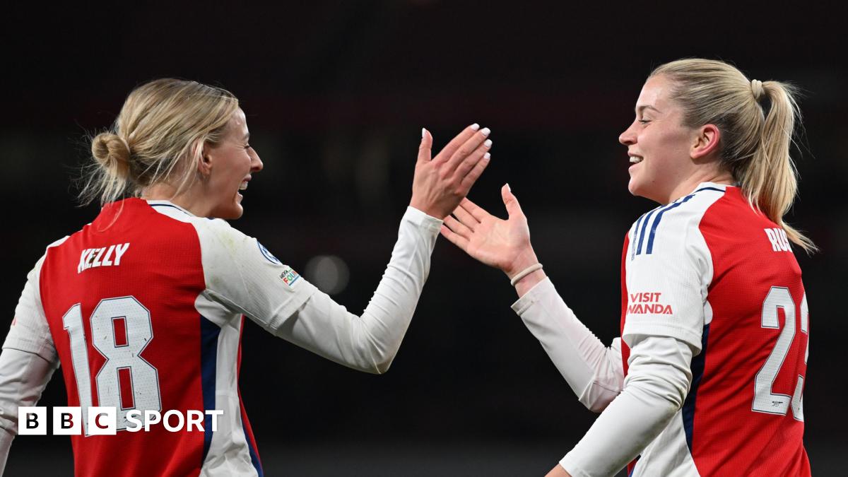 Chloe Kelly and Alessia Russo injury doubts for Arsenal - BBC Sport