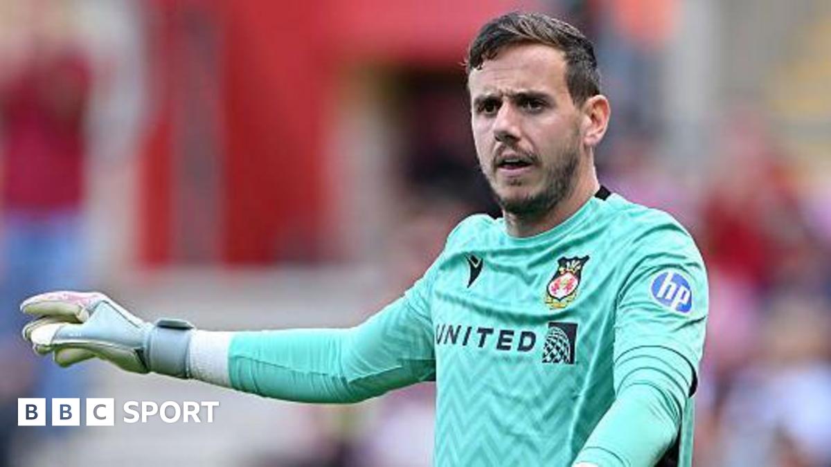 Danny Ward: Wrexham and Wales goalkeeper eyes January return after ...