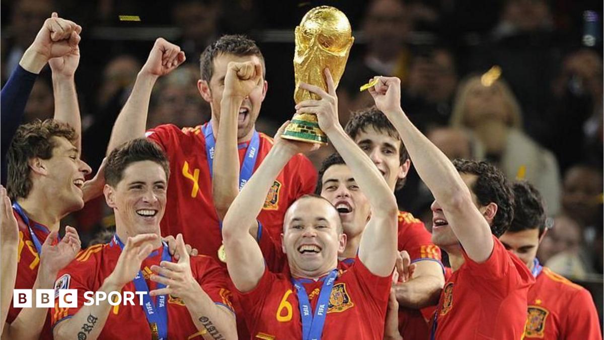Andres Iniesta: Spain and Barcelona great retires, aged 40 - BBC Sport