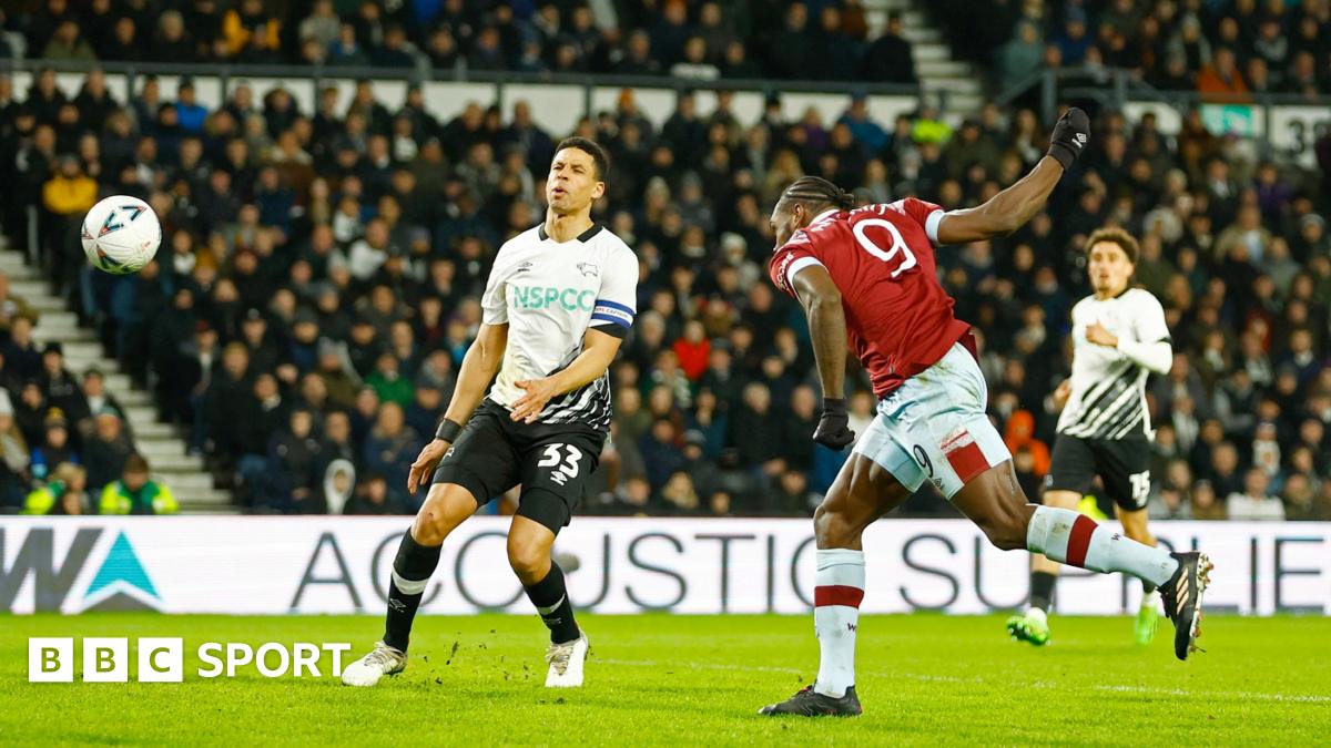 West Ham: 'I'm happy to stay and fight for my place' - Antonio - BBC Sport