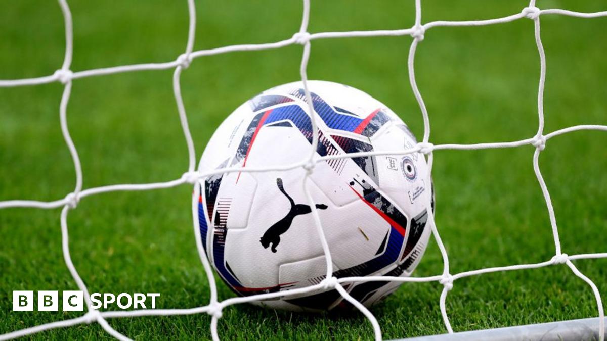 League Two: Crawley Town 1-1 Milton Keynes Dons - BBC Sport