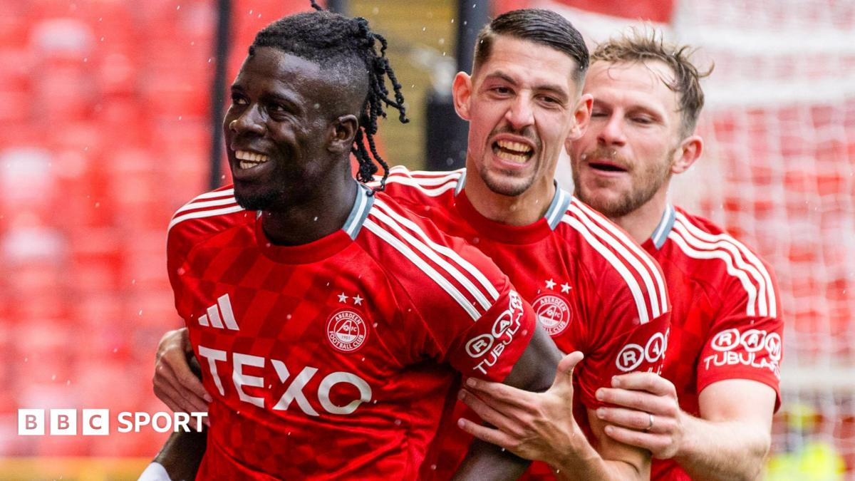 Dons duo named in TOTW - BBC Sport