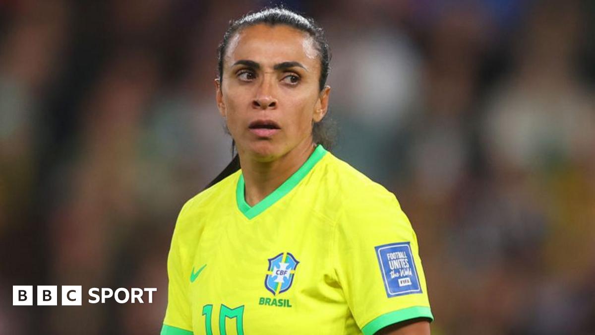 Marta: Brazil legend to retire from international duty - BBC Sport